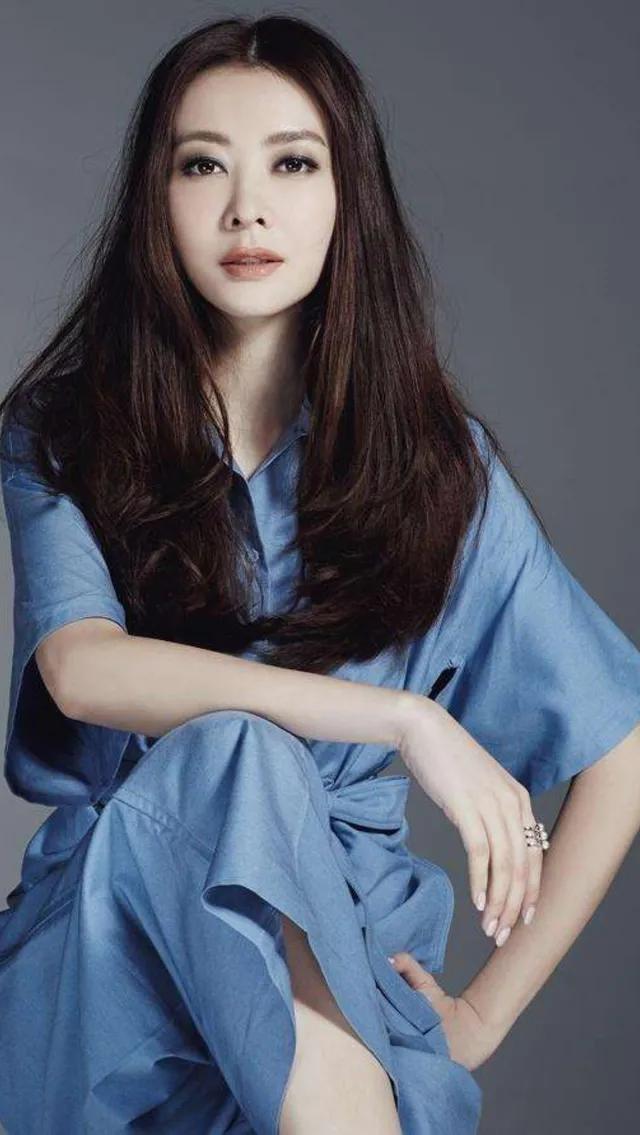 Star model Xiong Dailin - iMedia