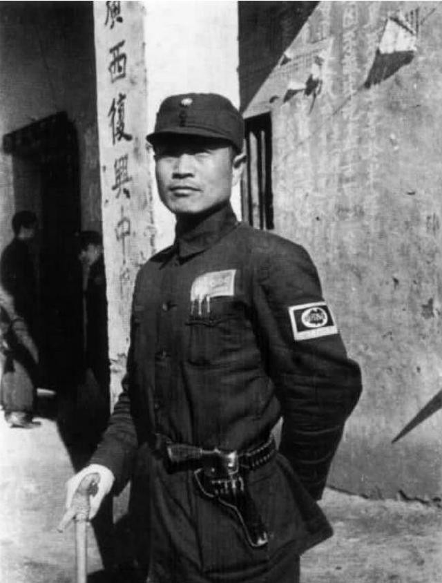 In 1962, Du Yuming ran into the teacher who was killed 16 years ago ...