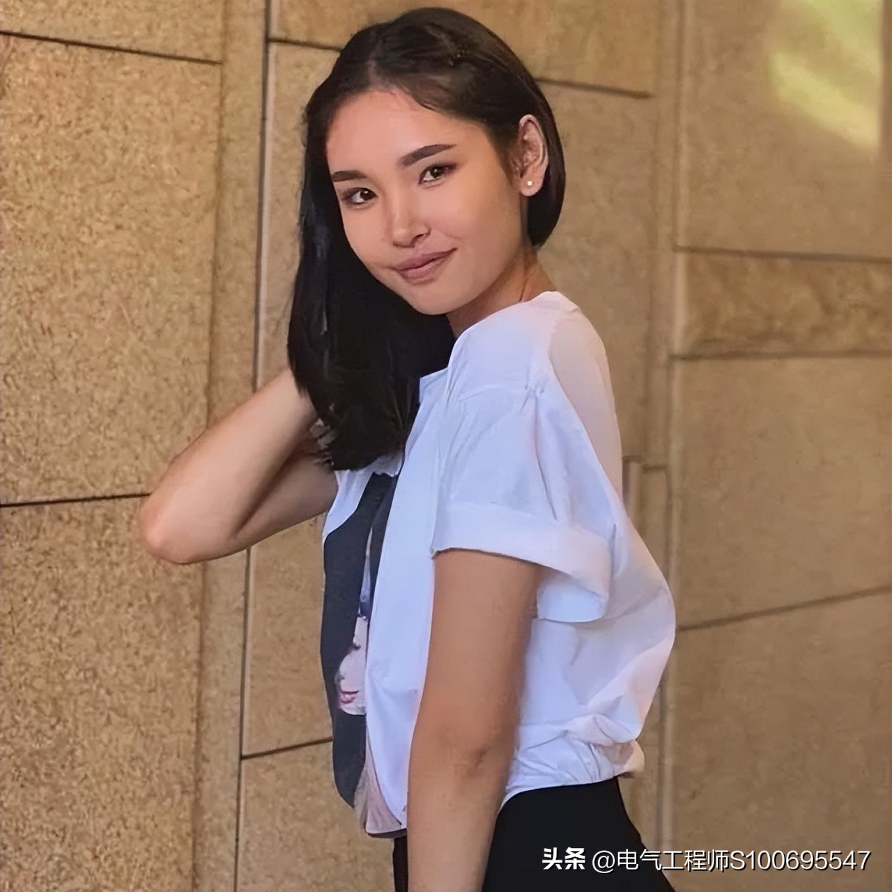 Mongolian actress Б.Үжин - iMedia