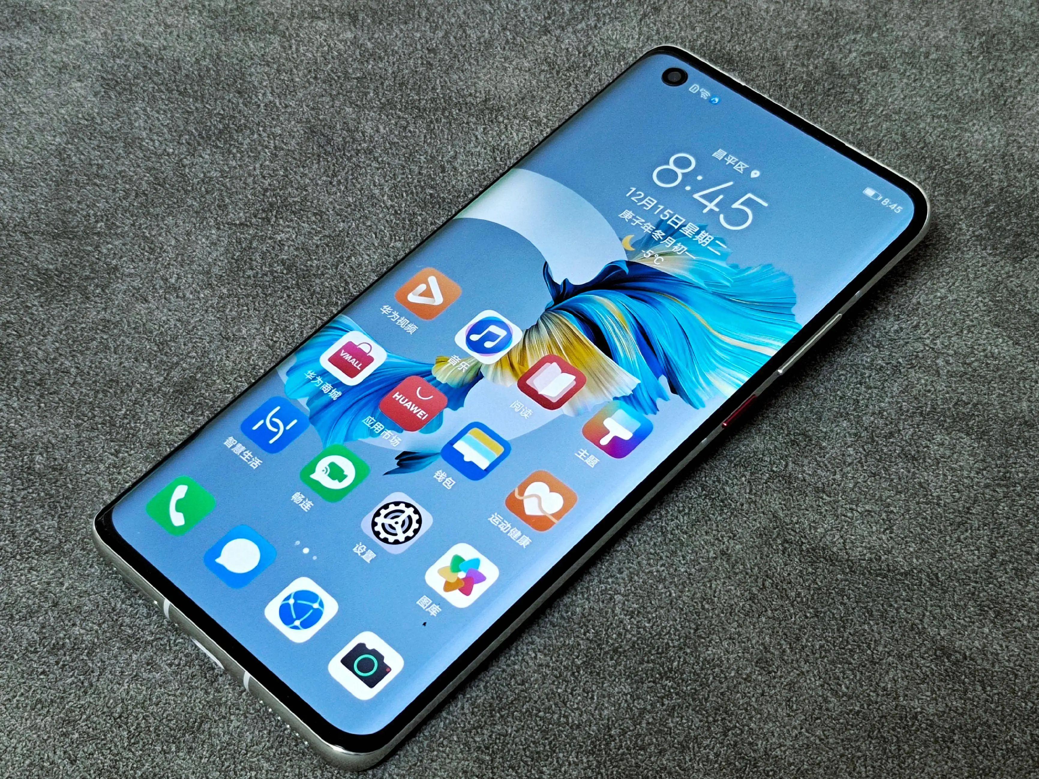 With a 6.5-inch 68-degree curved screen, how is the performance of the ...