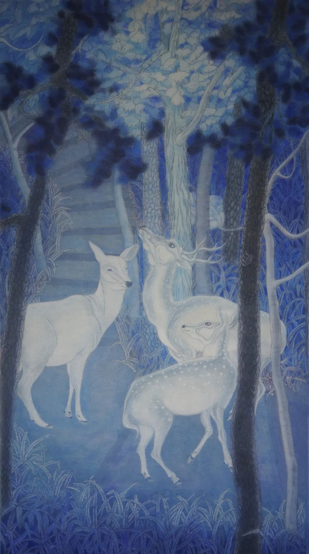 Everything is born with a pen║ Li Fangfang - iNEWS