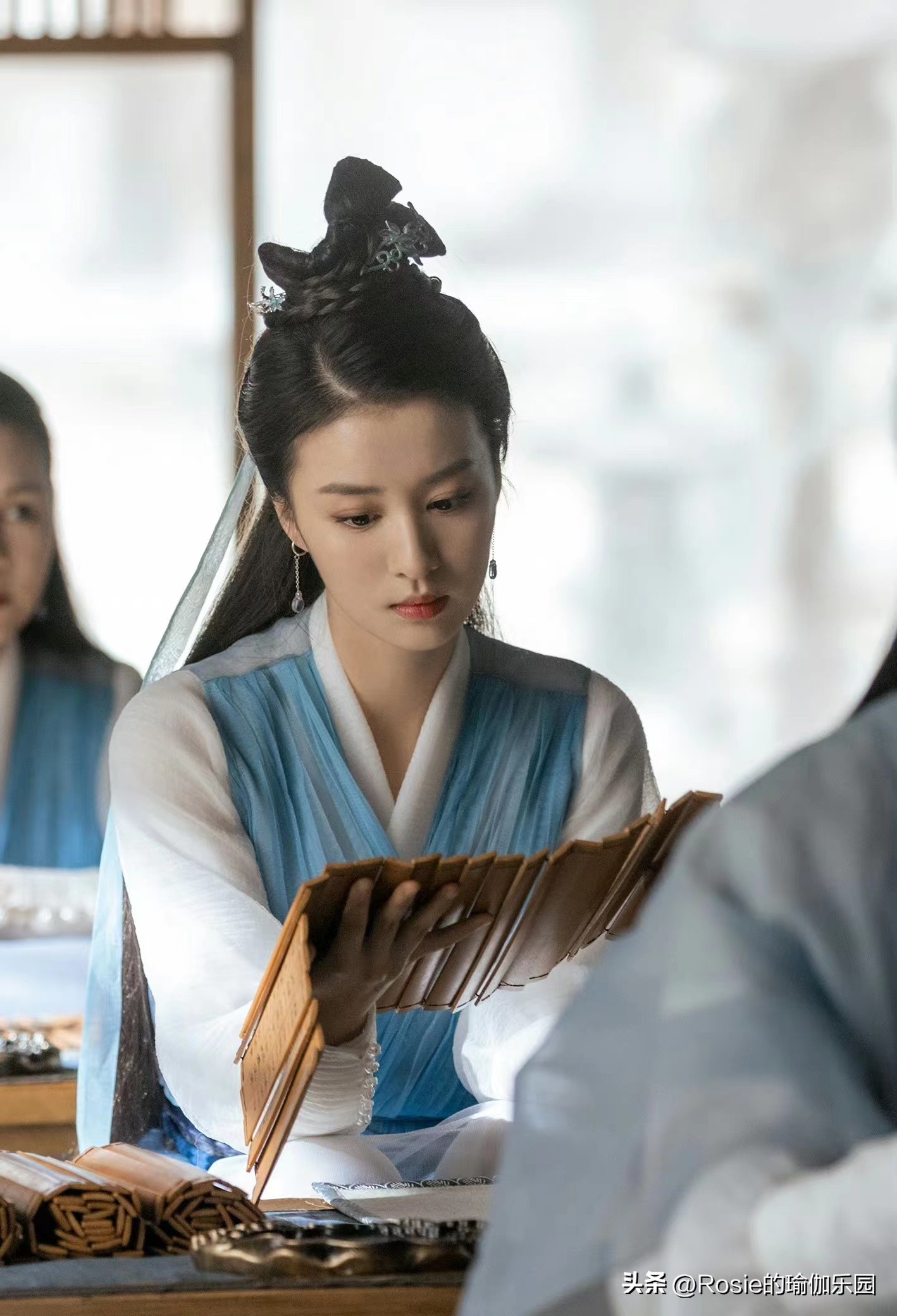 Wang Churan's "Jade Bone Yao" is beautiful and immortal, and watching ...