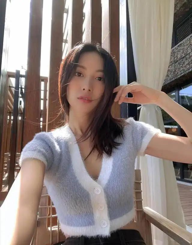 Mingyang Entertainment—Beauty Star—Wu You - iMedia