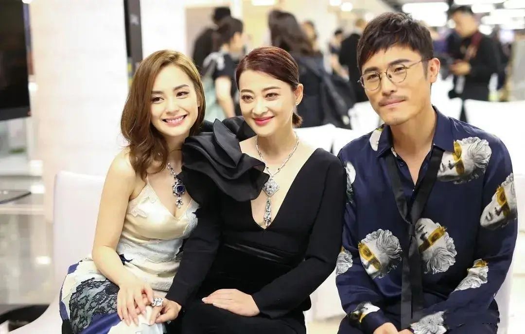 Only after watching Gillian Mei Ting can I know what crushing is!A ...