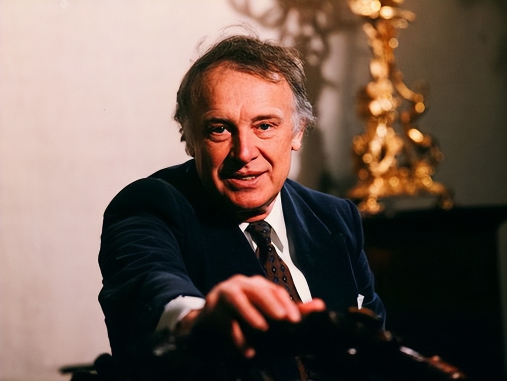 392. He gained fame as Prince Myshkin in The Idiot - iMedia