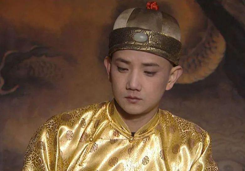 Ming Yan in the 87th edition of "A Dream of Red Mansions", a teenager ...