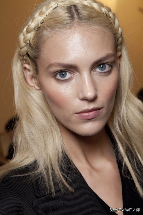 European and American stunners 3: Polish supermodel Anja Rubik - iNEWS