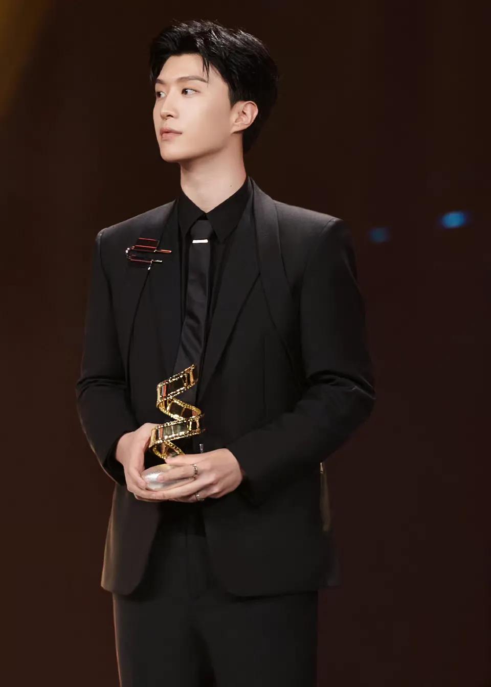 Shen Teng, Deng Ziqi, Lu Han, Wang Kai, Wang Yibo, Huang Xiaoming, Song ...