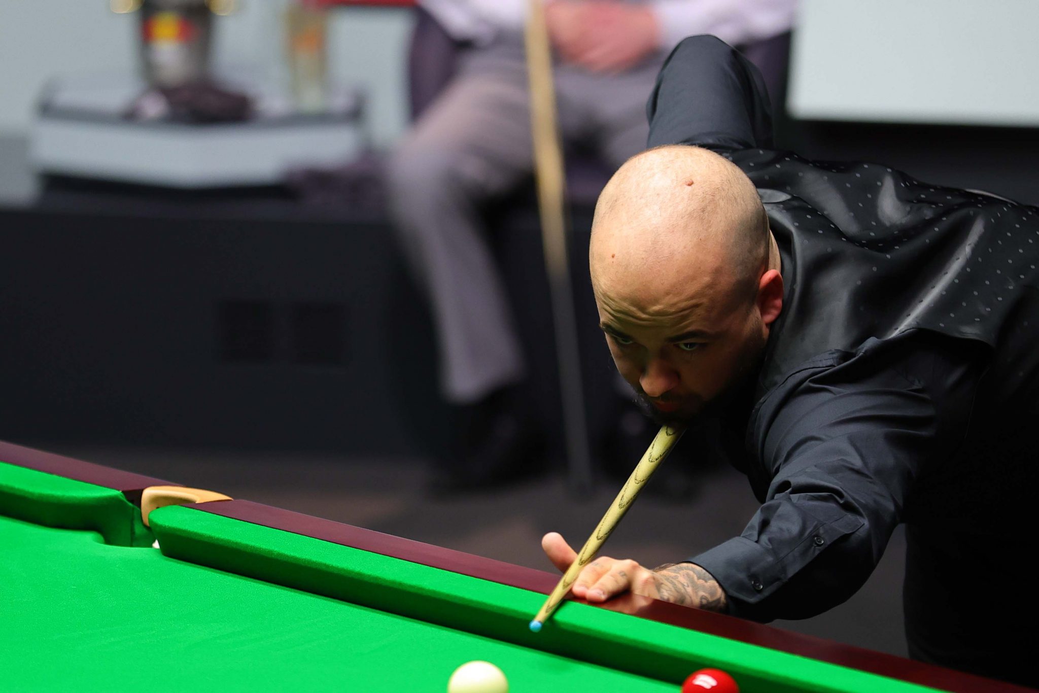 While Brechel was chasing madly, Si Jiahui still maintained the lead ...