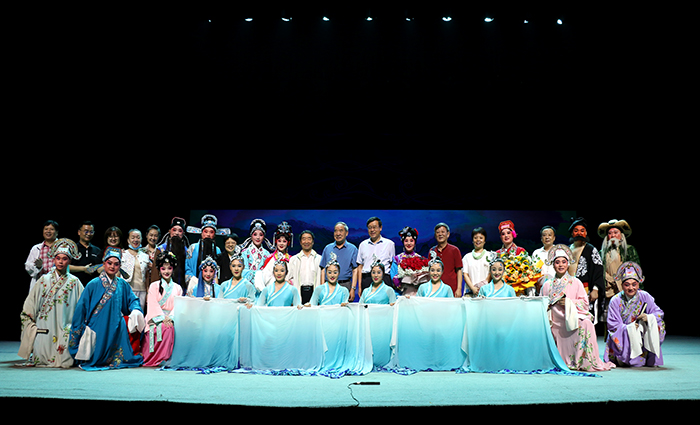 The classic reappearance of Niu Yanrong in Zheng's wonderful ...