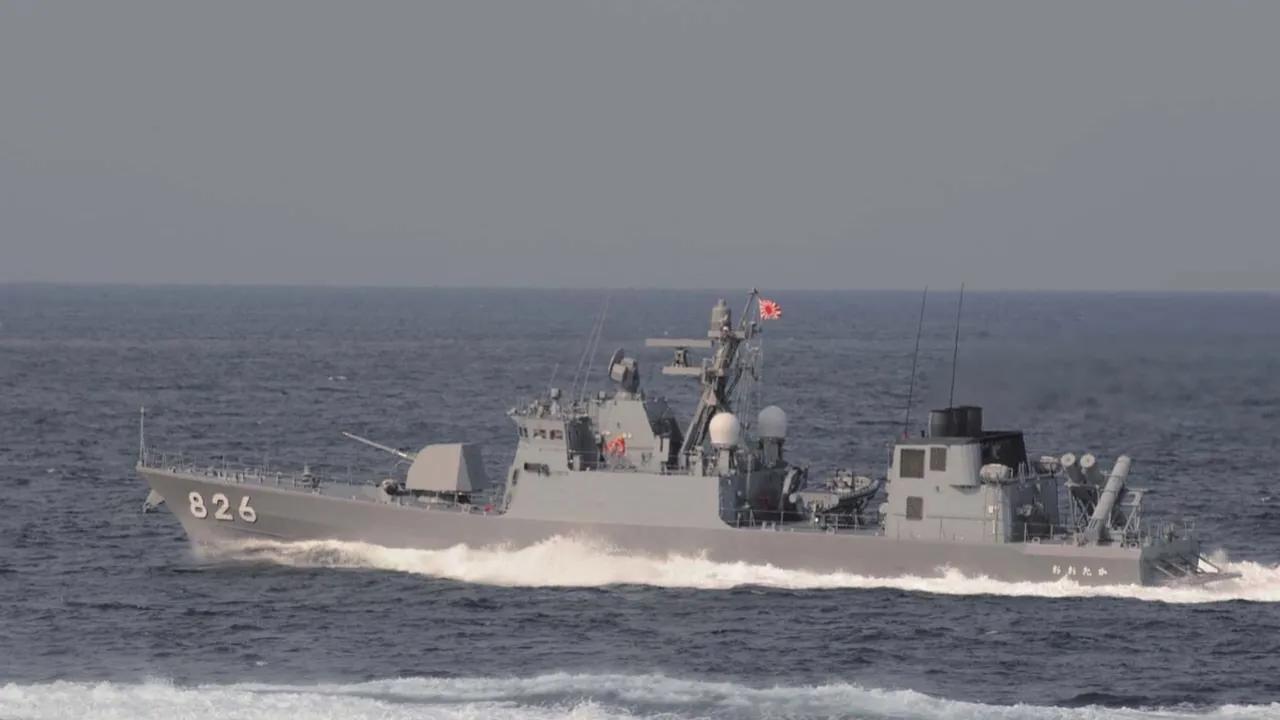 The Chinese naval formation entered the Sea of Japan strongly ...