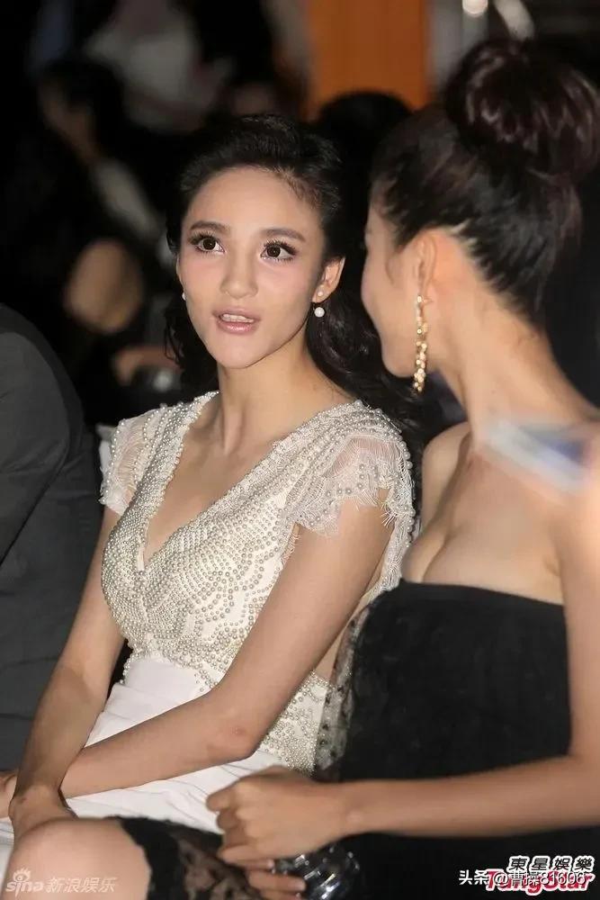 Sexy goddess Liu Yuxin - iMedia