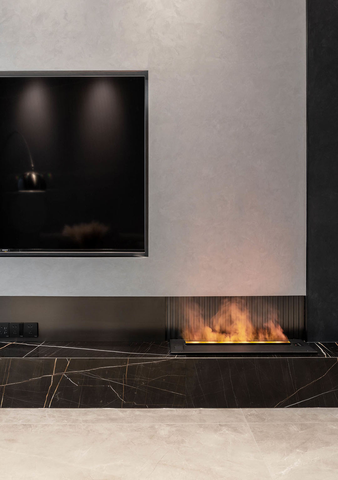 With a space of 165 square meters, the entrance is covered with wooden ...