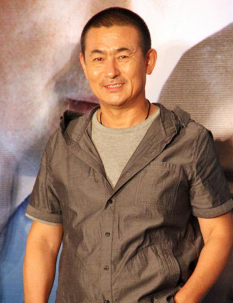 Actor Li Hongtao: He used to be a railway worker and has been in love ...