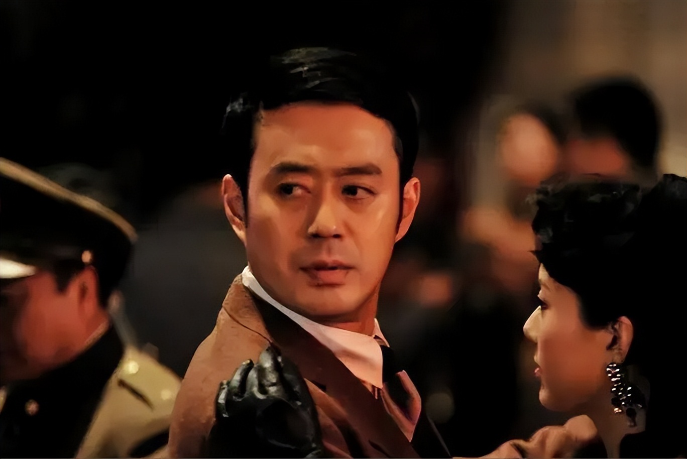 Actor Liu Jun: Acting across borders, becoming popular in middle age, marrying a strong woman 14 ...