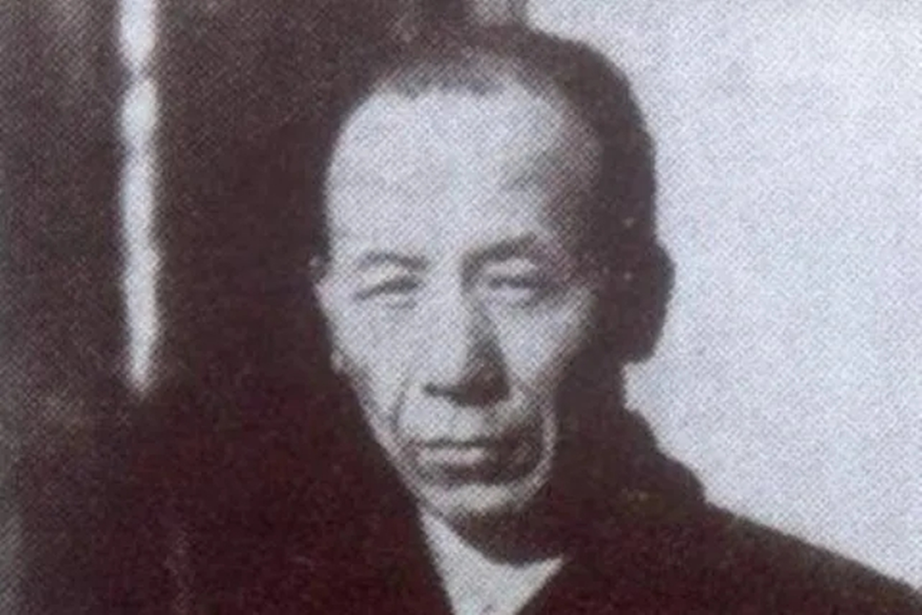 In 1958, a wild man was sent back to China by the Japanese. Liu Shaoqi ...