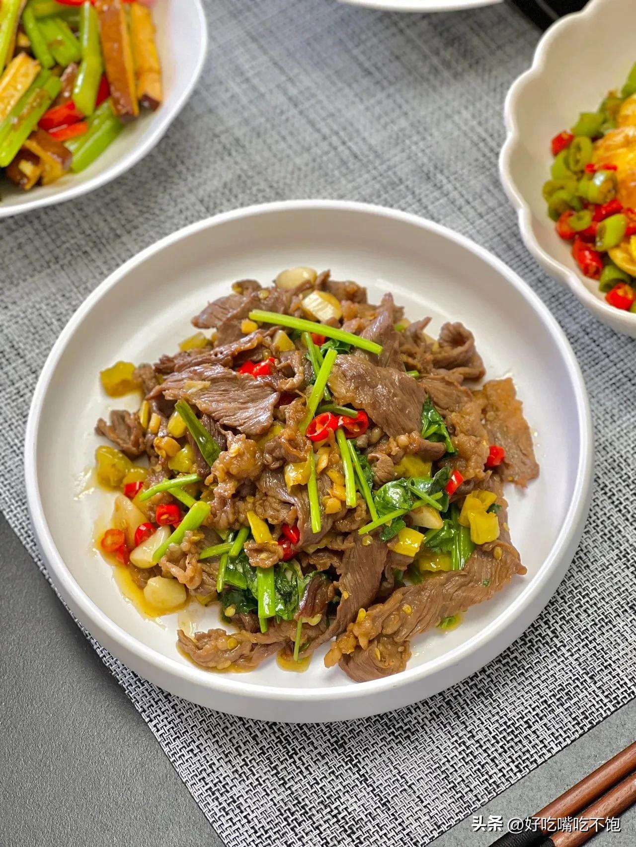 Hunan-flavored dinner for two: the hot taste on the summer table! - iNEWS