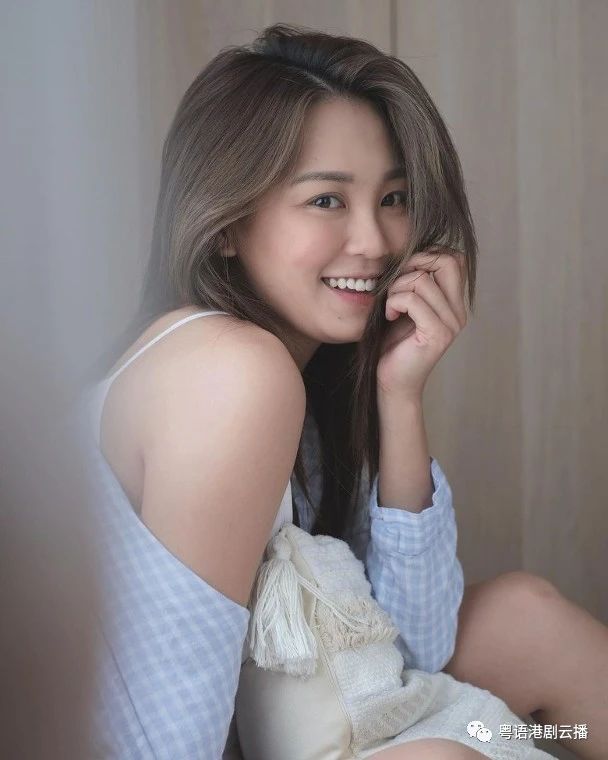 TVB actress Su Yunzi's "Love. Going Home" thawed by Xue Zang in pajamas ...
