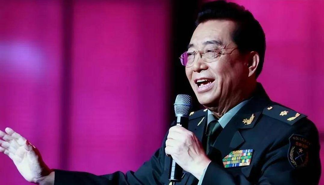 84-year-old Li Shuangjiang commented on "Luochahai City", just 14 words ...