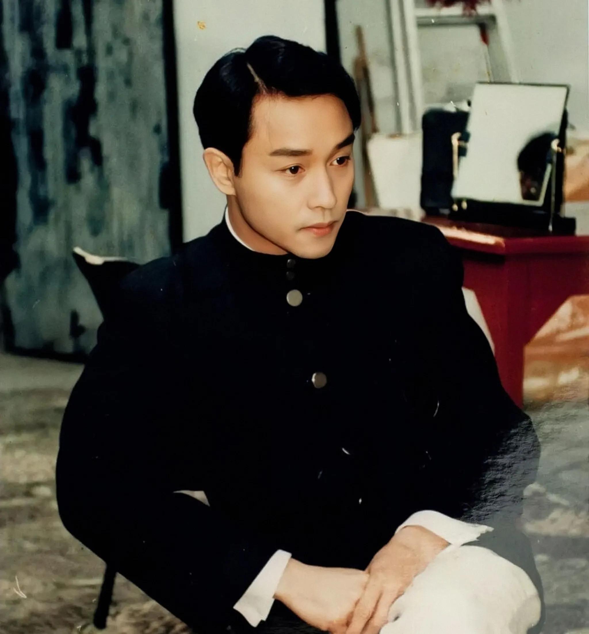 The driver who resembled Leslie Cheung became popular overnight, and was called "brother" by ...