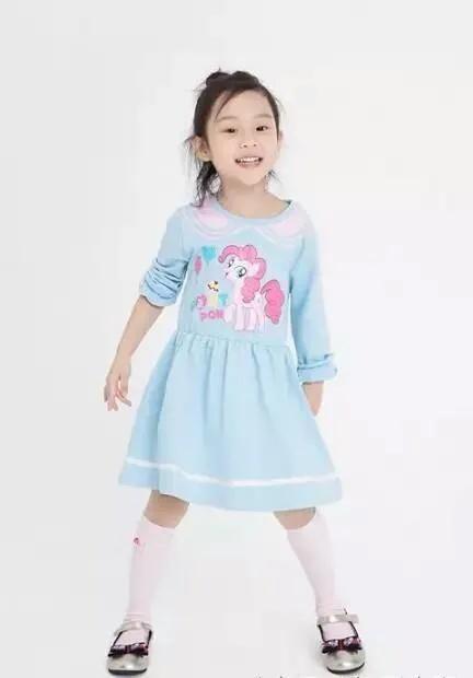 Ruby Lin's daughter, little dolphin - iNEWS