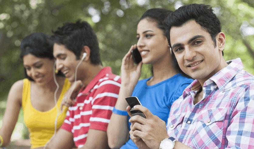 Best selling smartphone in India, not iPhone, at Rs 19,999, from China ...