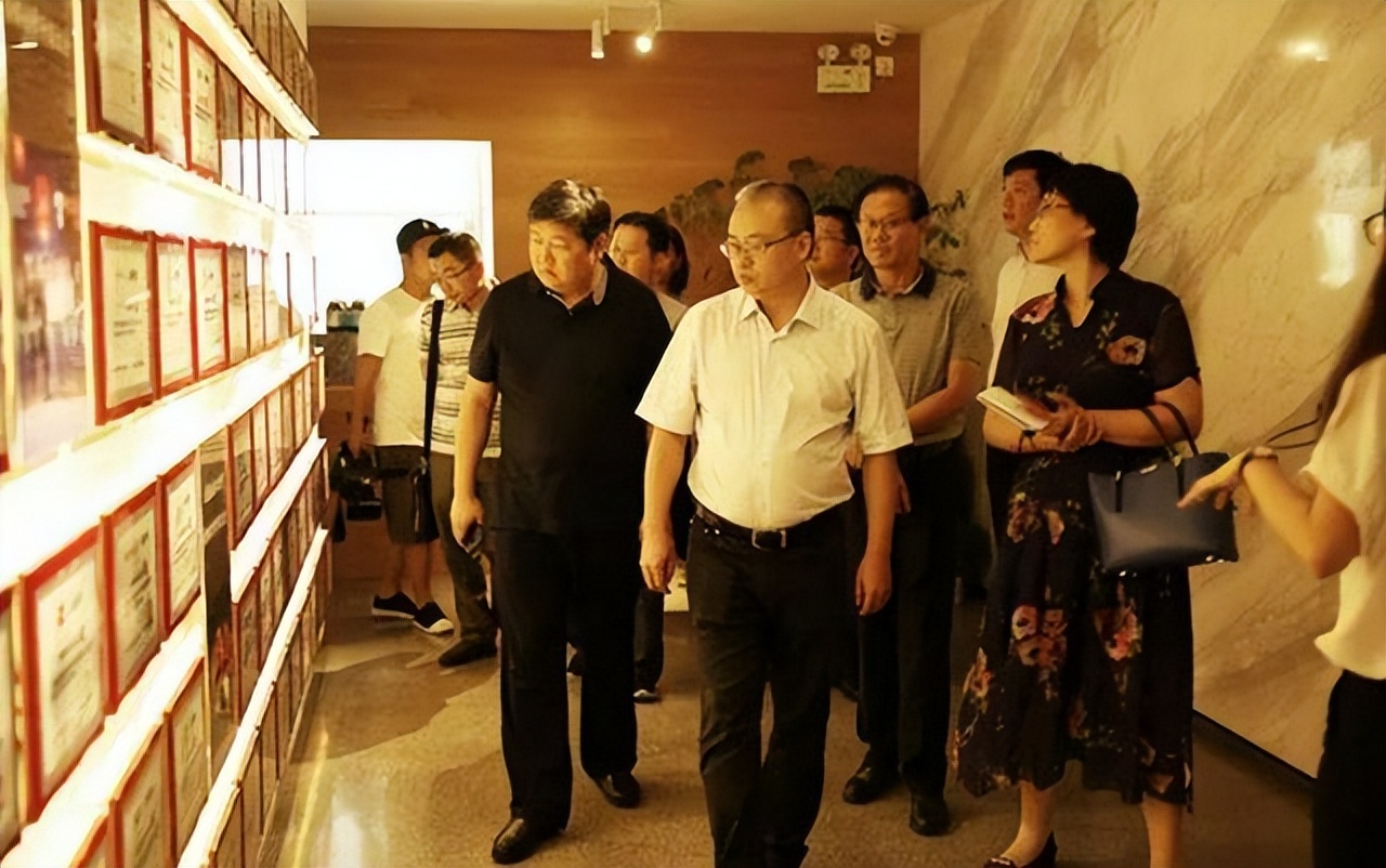 Zhang Yongze, the "giant corrupt" at the ministerial level in Tibet ...