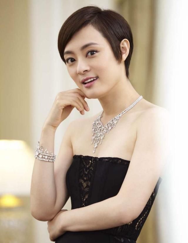 Top ten beauties with short hair in China's entertainment industry - iNEWS