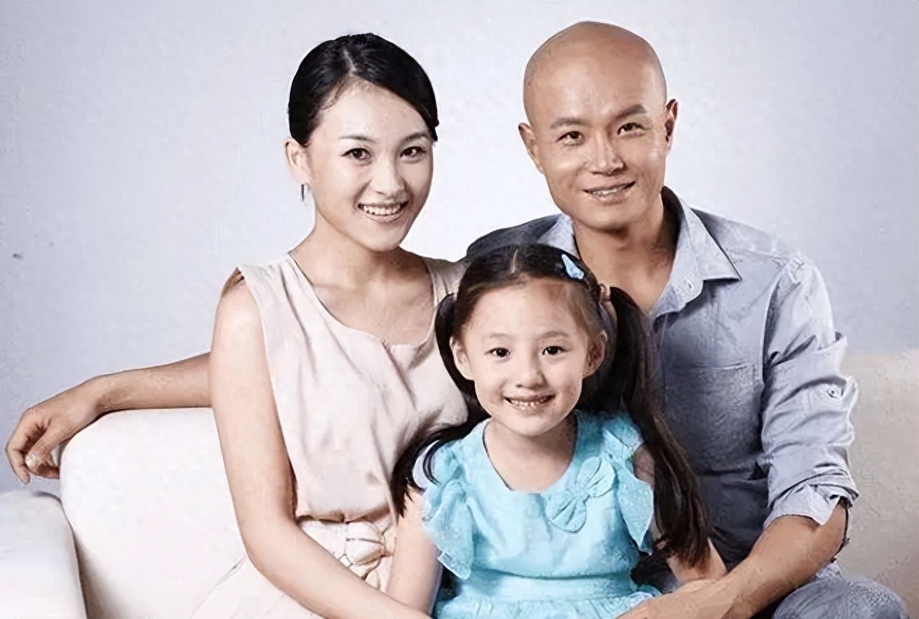 Tao Hong passed away due to illness at the age of 48, and her 9-year ...