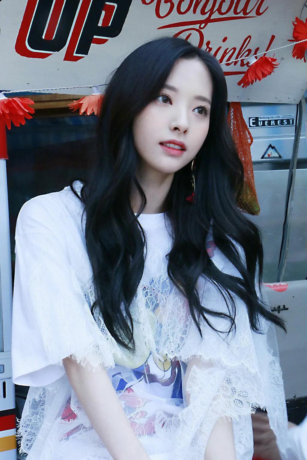 Kim Ji-yeon, famous singer - iNEWS