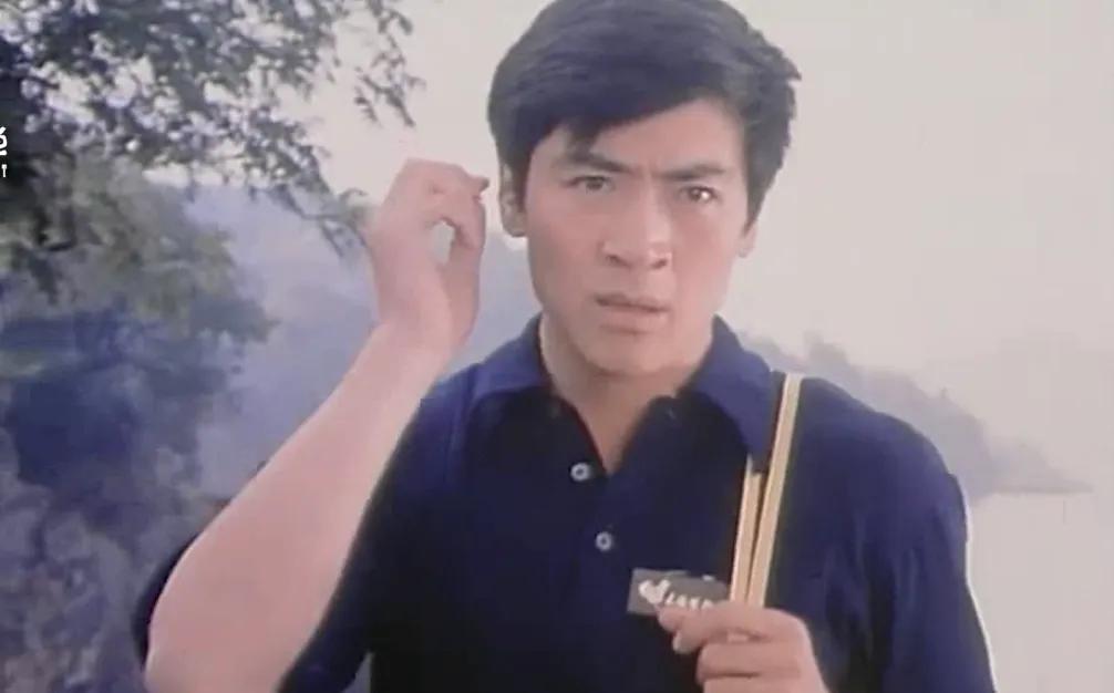 Actor Kou Zhenhai: 3 get married to Li Ting, 21 years younger, and ...