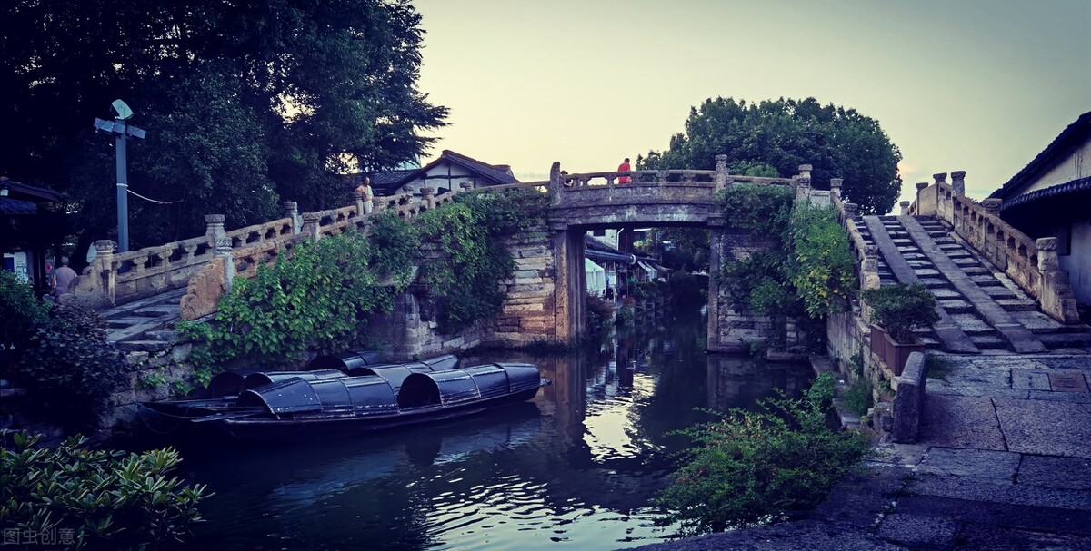 In history, Lu You was an affectionate man, but I think Lu You is a ...