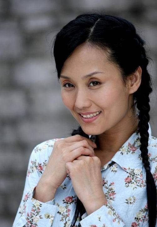 Actor Li Ying, the older she is, the more charming she is, and she was ...