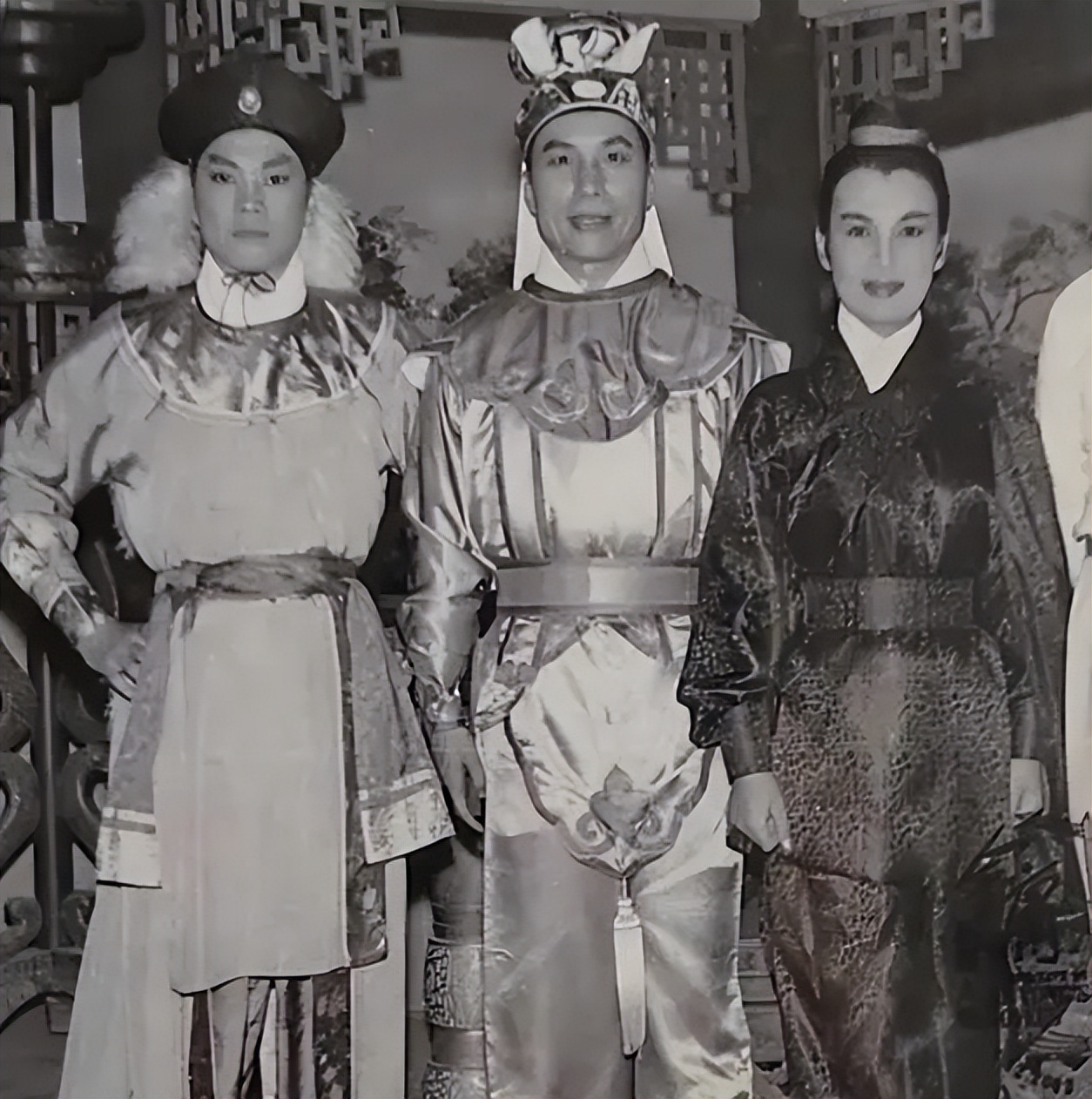 Comparison of 11 Huang Rong's appearance, who is the first heroine of ...