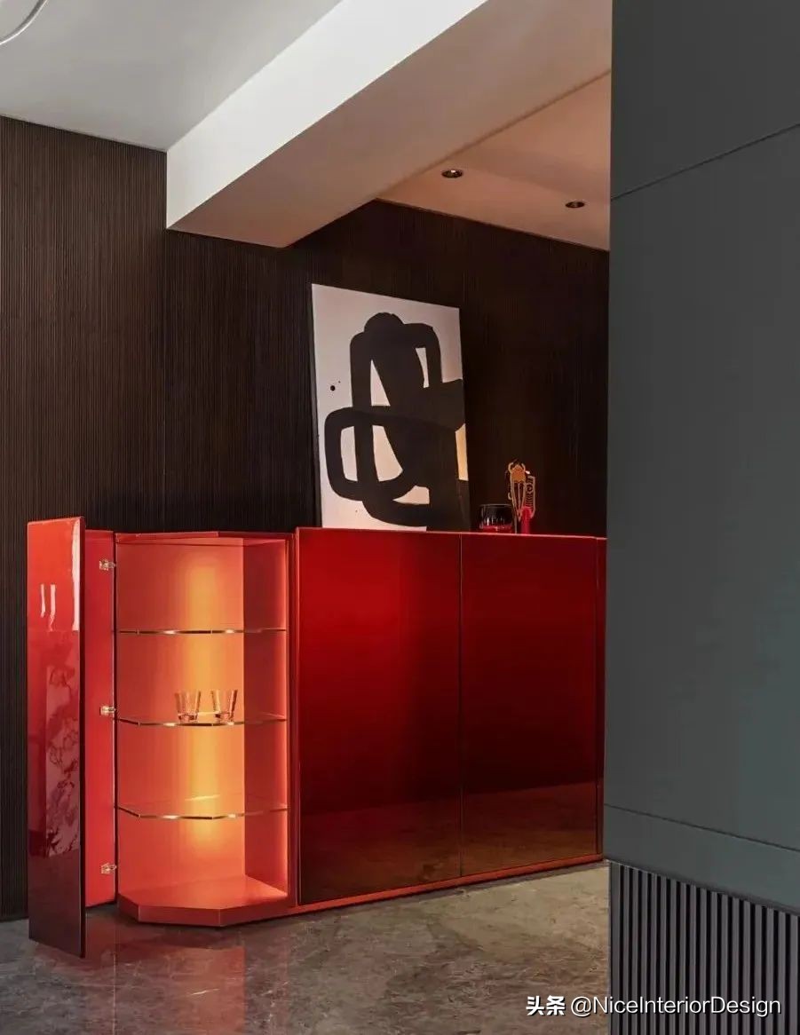 If you have a house of 380 square meters, you can get the atmosphere ...