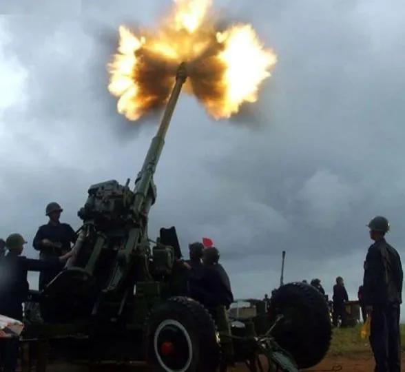 During the Sino-Vietnamese counterattack, the Vietnamese army showed ...