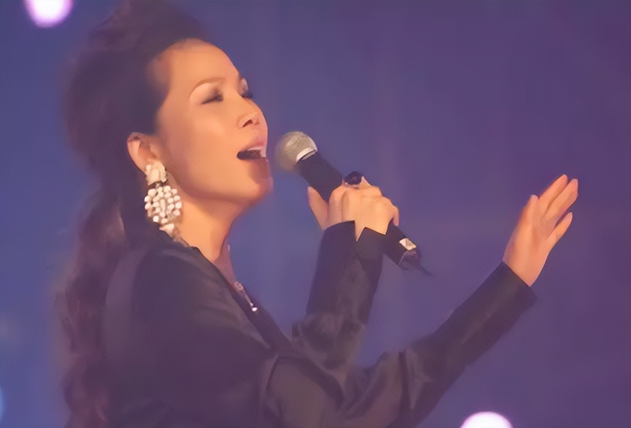 Singer Tian Zhen: These years of leaving the rivers and lakes - iMedia