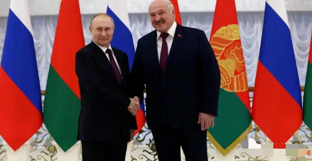 Under the oppression of the United States, the second "Soviet Union ...