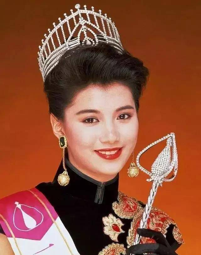 Both are Hong Kong sister beauty pageant champions. What is the ...