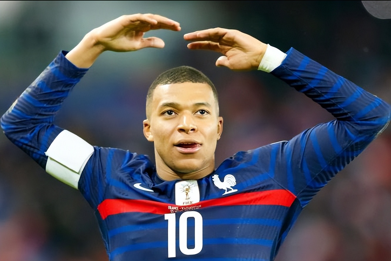 Congratulations to Mbappe!The official of the French mixed team ...
