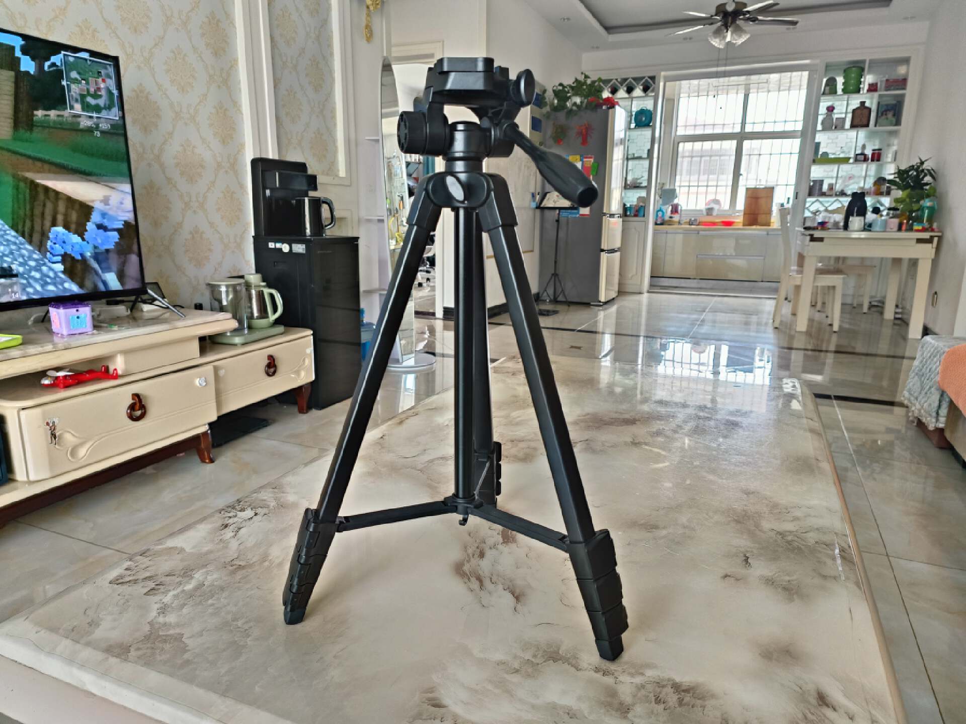 Freeze every wonderful moment, Mipo carbon fiber tripod is the best ...
