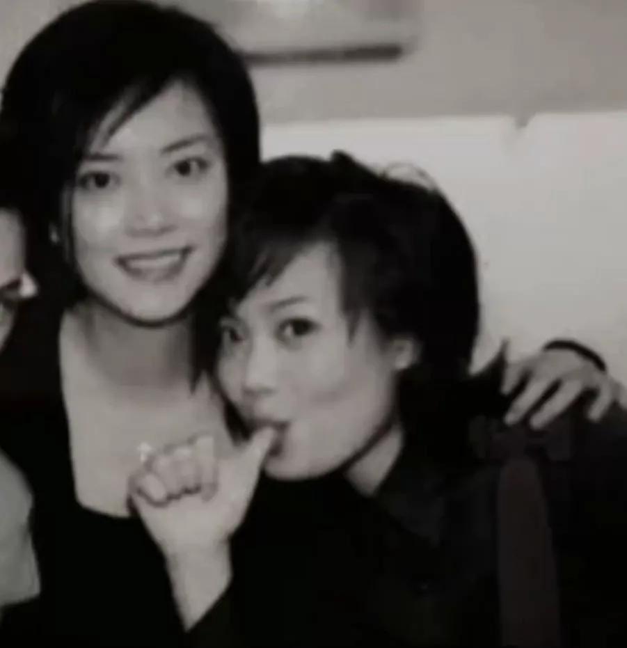 There is no distinction between you and me all the way, Joey Yung Huo Wenxi - iMedia