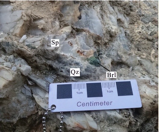 Identification and trend of lithium-bearing pegmatite veins in the ...