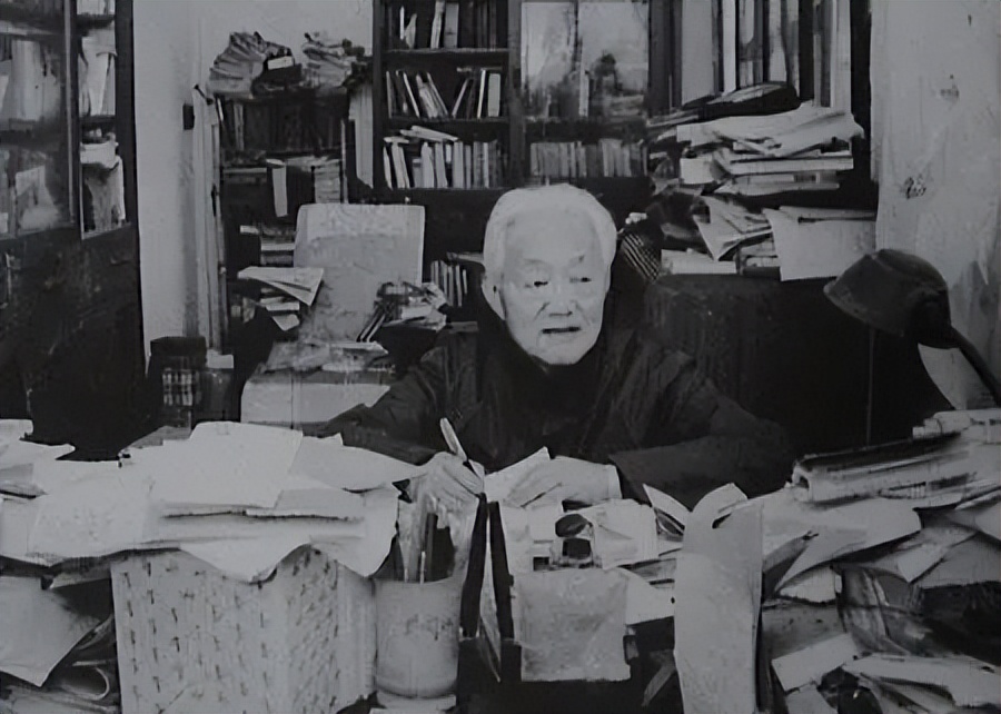 Ba Jin: The old man of the century who has witnessed the vicissitudes ...