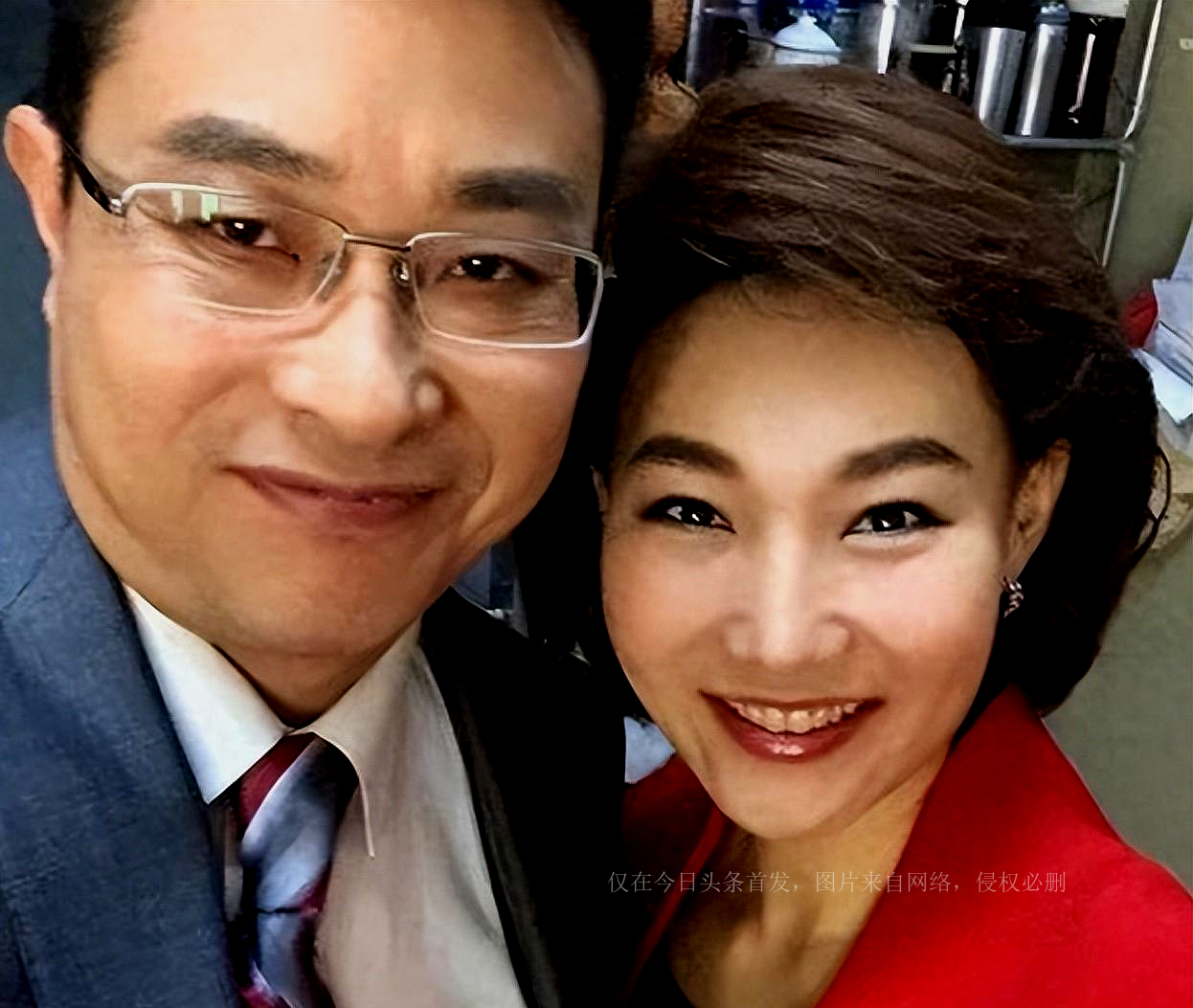 The photo of Cui Zhigang and Li Zimeng caused controversy. Legal hosts ...