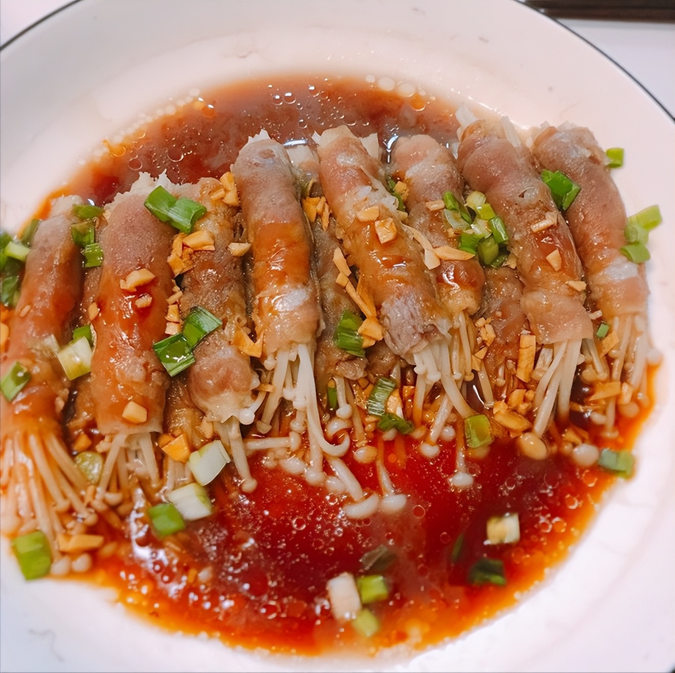 Spicy and delicious fat beef roll recipe, the meat is tender and juicy ...
