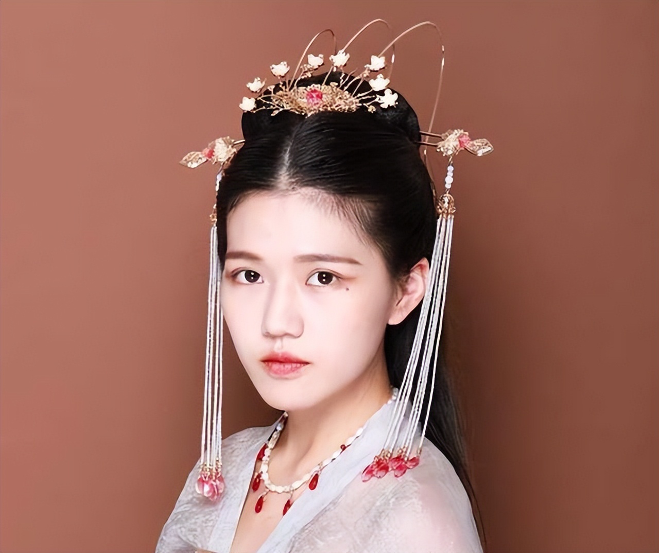 Research on women's crown ornaments in Song Dynasty - iMedia