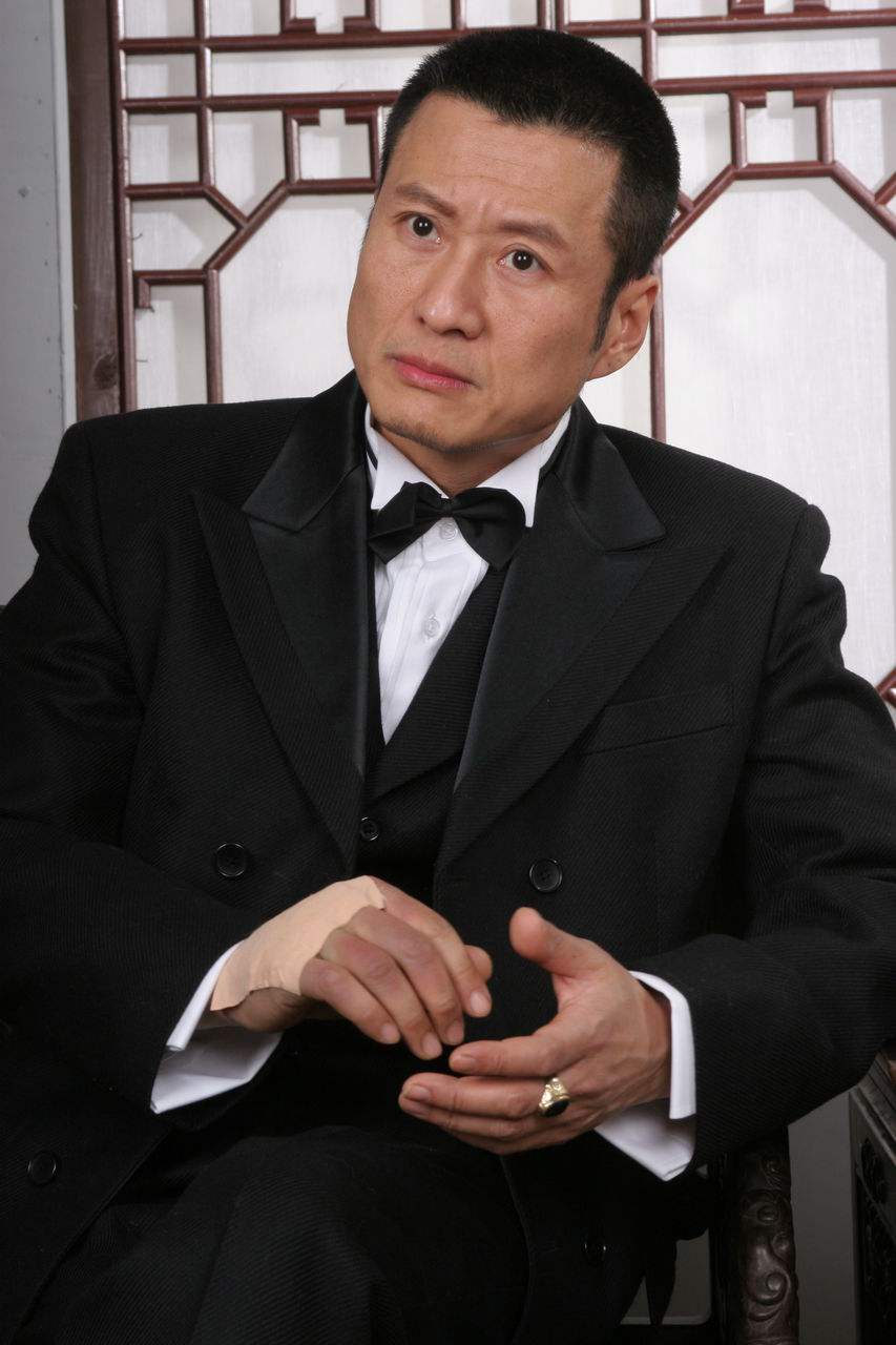 Sun Xing's ex-wife and son show up!20-year-old Sun Heng is 1.84 meters ...