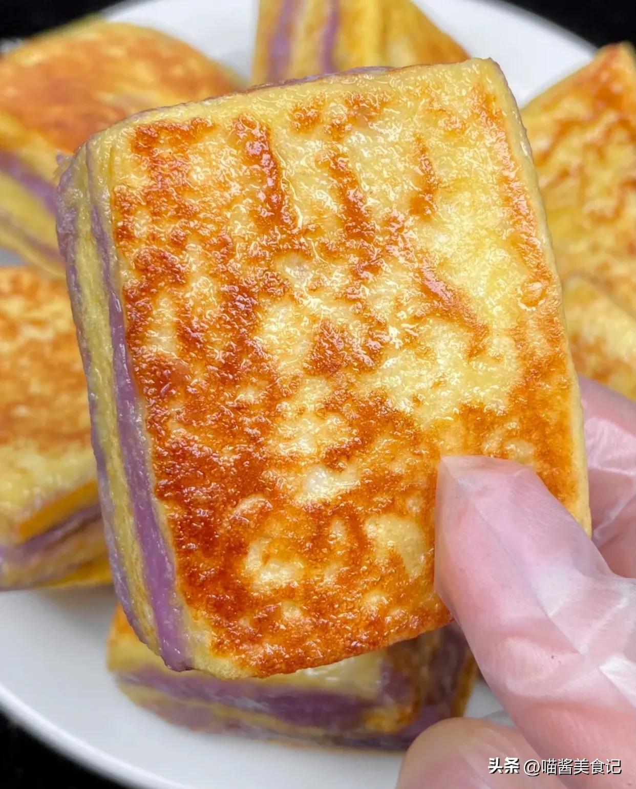 Purple Potato Toast with Taro Mash - iNEWS