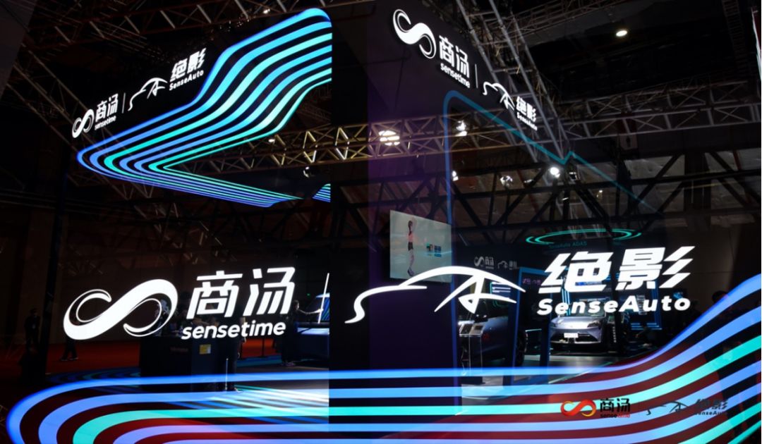 General artificial intelligence + smart car cabin, what kind of scene ...